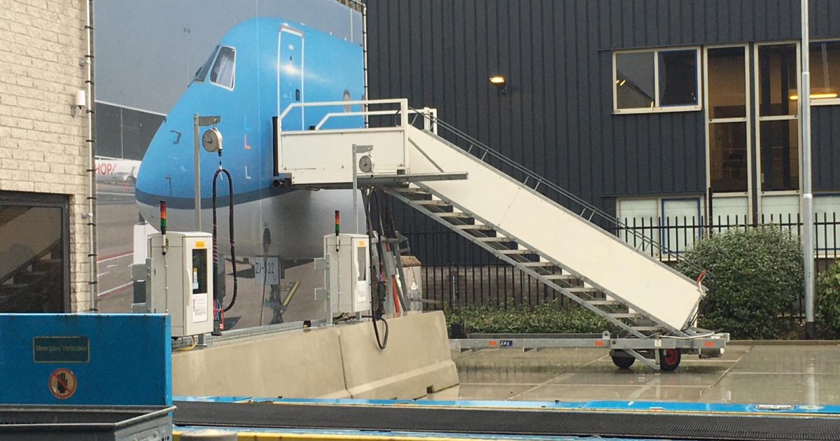 KLM opent trainingscentrum voor grondstewardessen, bagage- én platform ...